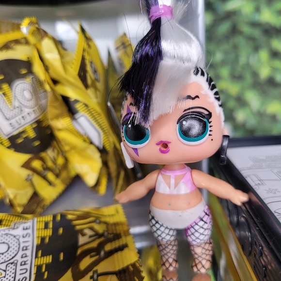 L.O.L. Surprise! | Toys | Lol Surprise Remix Roadie Doll Small Toy 5 ...